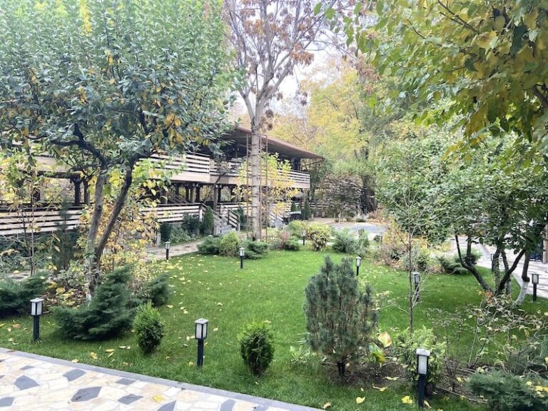19 Top Restaurants in Yerevan: A Local's Guide to Armenian Cuisine