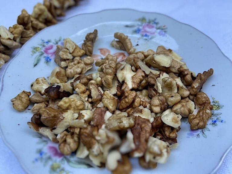 Armenian Sujukh Recipe (Sweet Sharots): How to make & More!